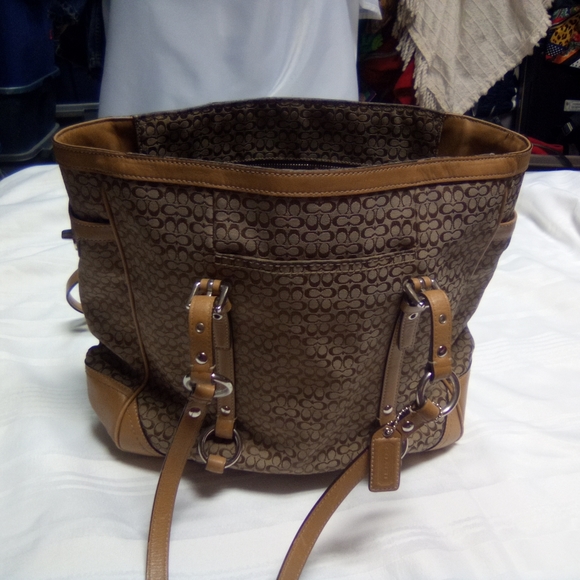 Coach | Bags | Vintage Coach Signature Shoulder Bag 8888f1527 Bundle ...